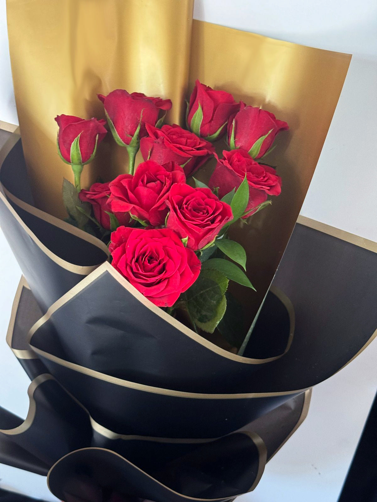 Luxury Roses Bouquet | Same-day Flowers delivery Mauritius