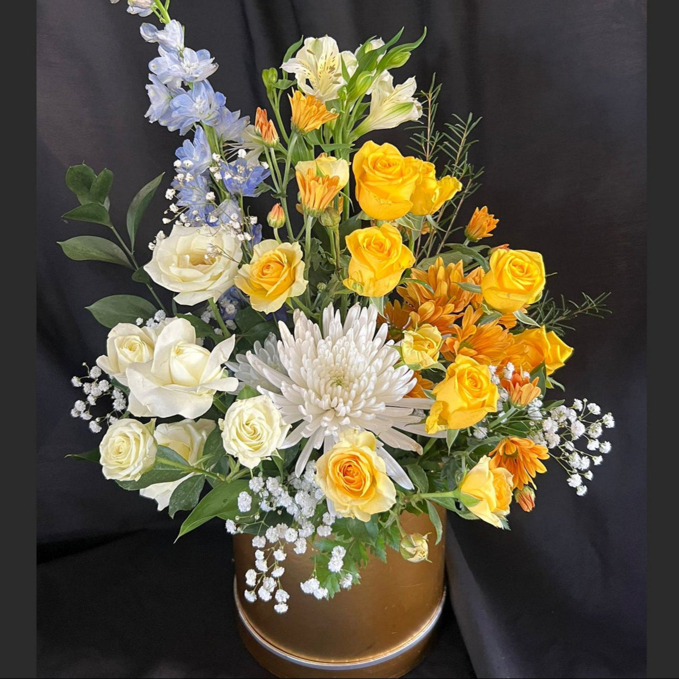 Golden Box Flower Bouquet | Same Day delivery in Mauritius